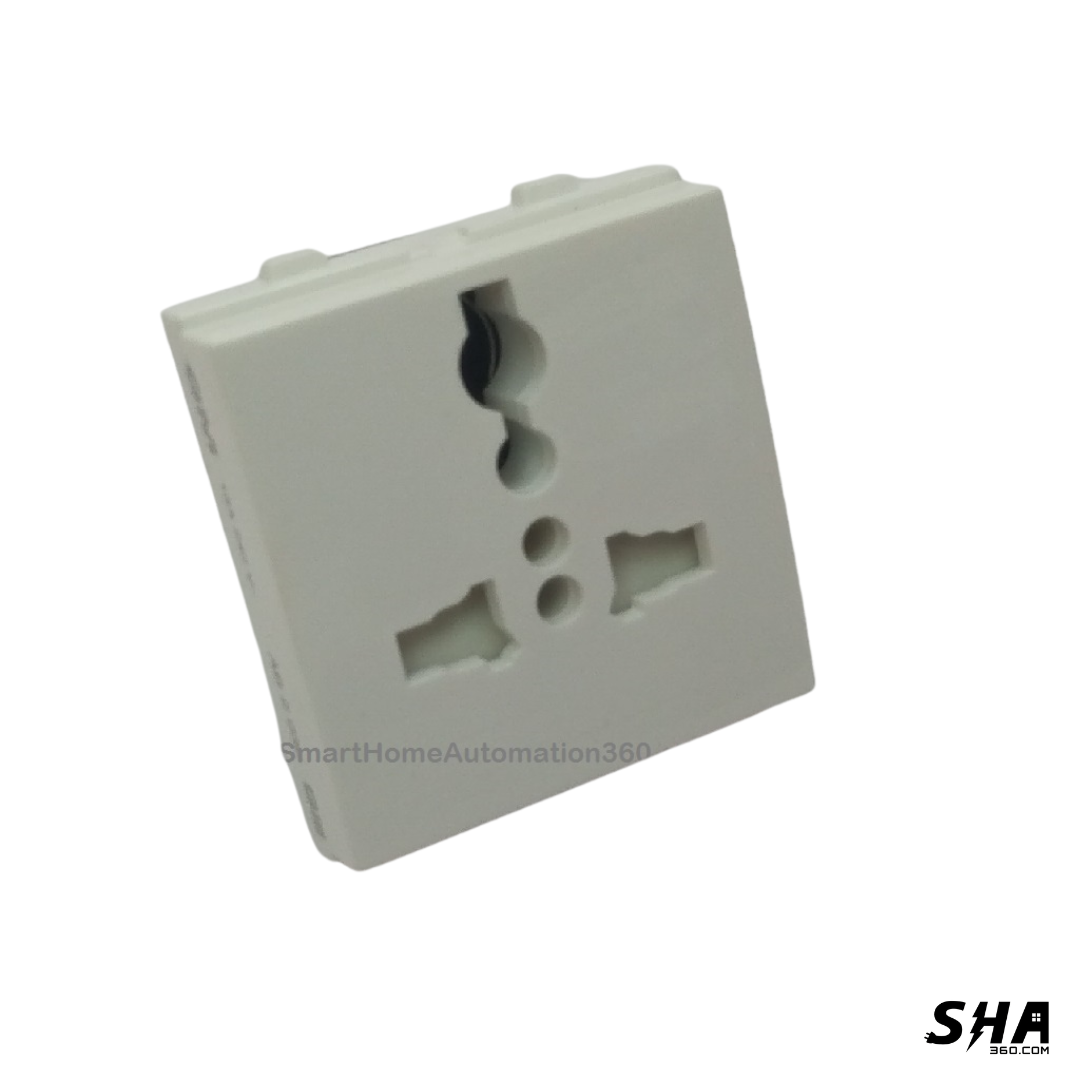 GM Modular G-Nine 13A International Socket (White) AB2030