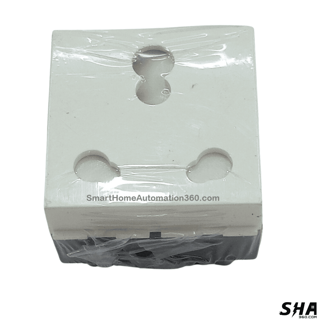 Buy GM Modular 45s (FourFive) 25A Universal Socket (white) - AA2137 ...